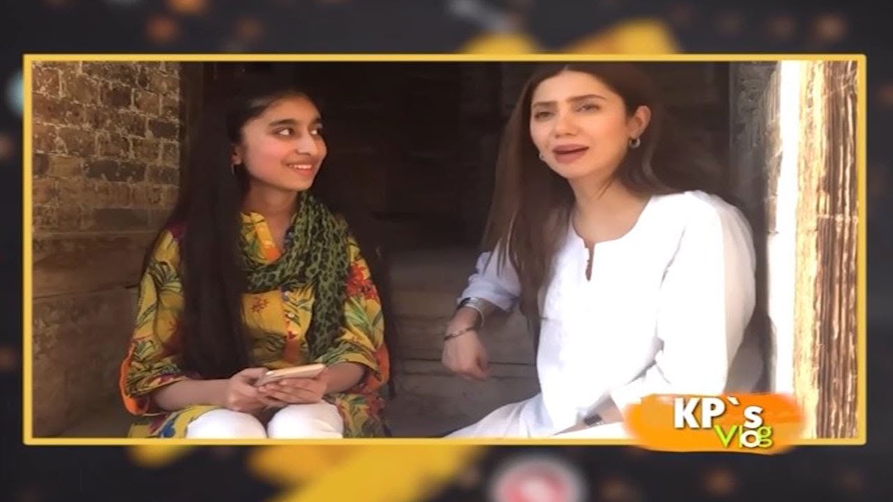 Peshawar’s first female and youngest video blogger in KP's Vlog with ...