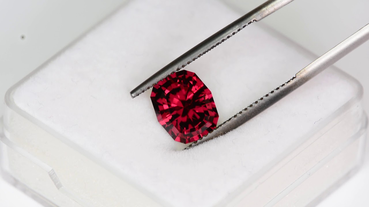 3.44ct Umbalite - YouTube