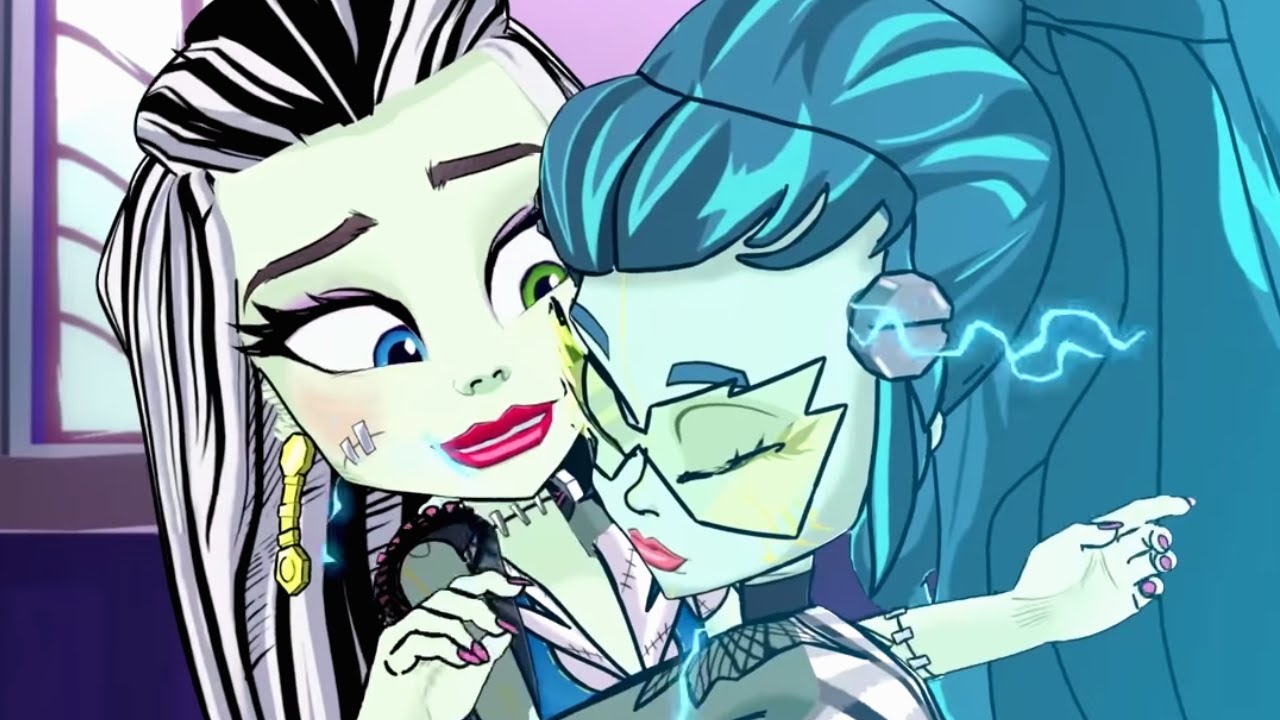 Monster High™💚🎃The First Howliday- Part 2 💚🎃Adventures of Ghoul Squad 💚 ...