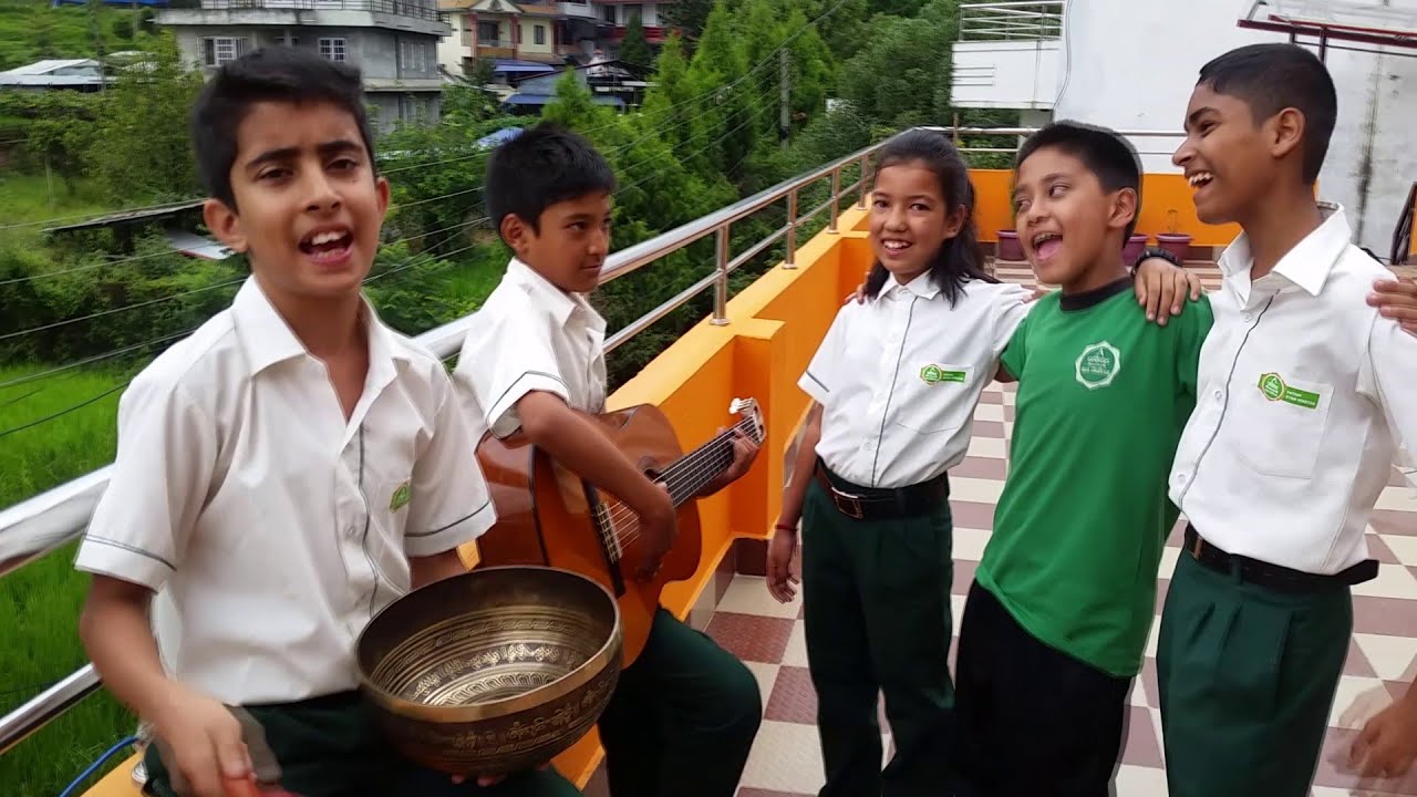 "Frère Jacques" performed by the Kids of Pathik Gyan Niketan - YouTube