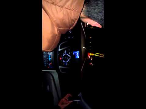 Konuş yüzüme konuş