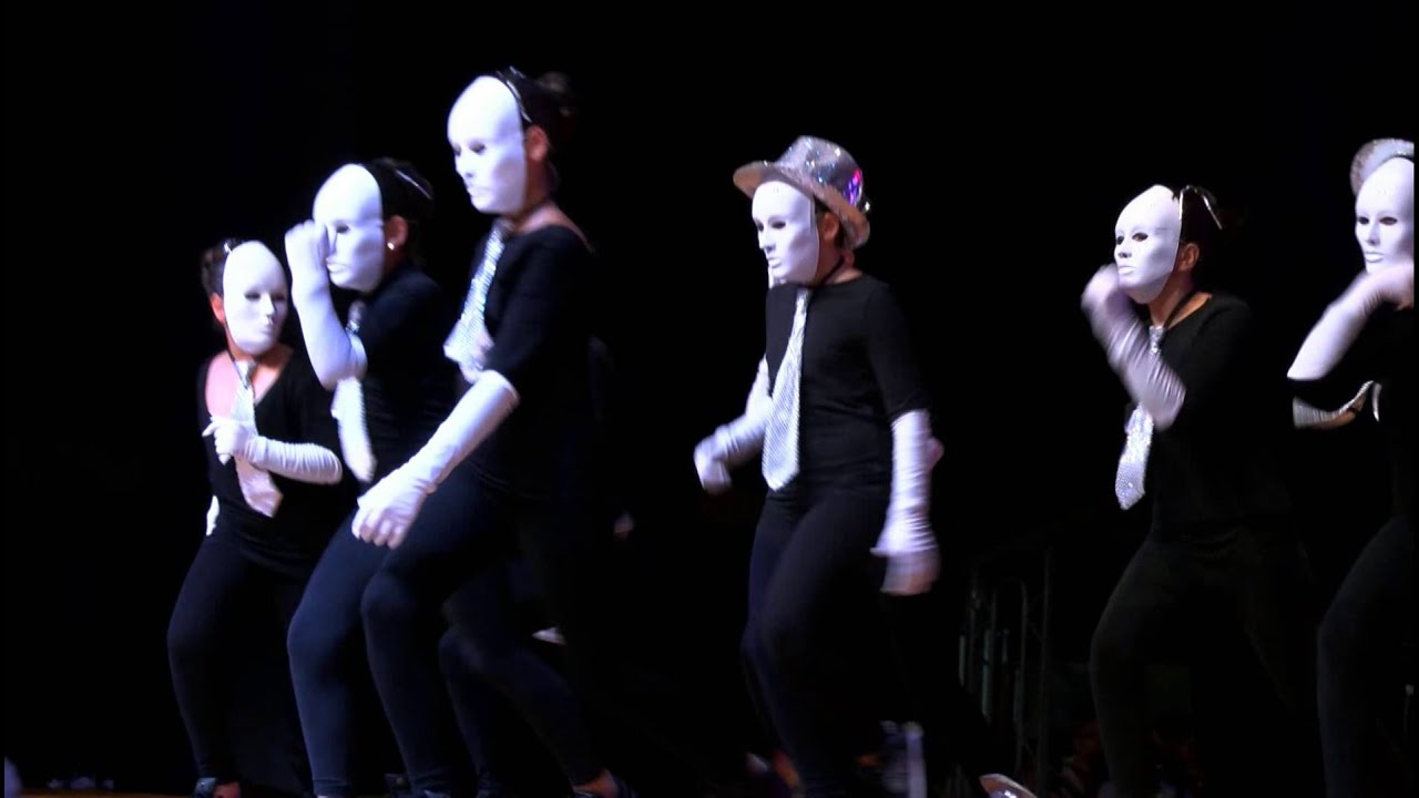 Leo Dancing Club stardance hip hop 21° Saggio Spettacolo 2015 - YouTube