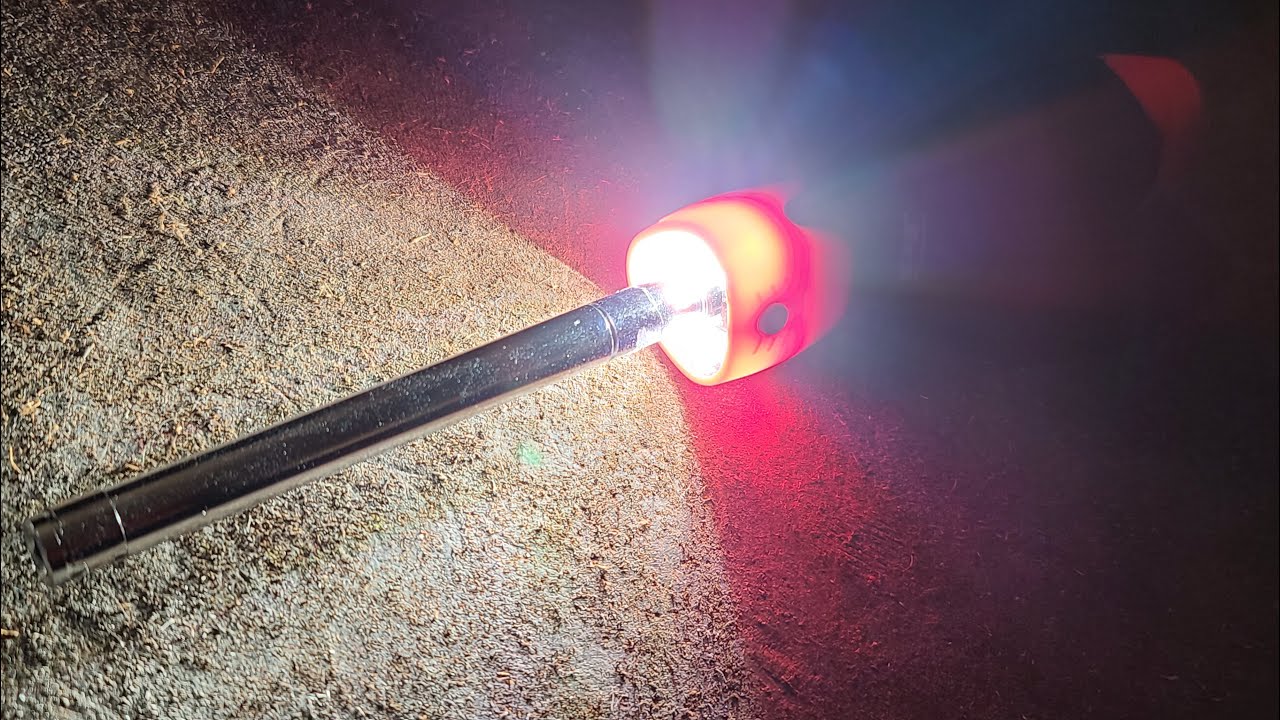 Performance Tool LED Flashlight Hex Bit Screw Driver Review - YouTube