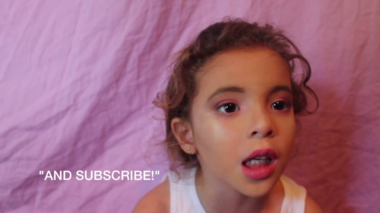 TODDLER MAKEUP TUTORIAL! 3 YEAR OLD MAKEUP ARTIST! - YouTube