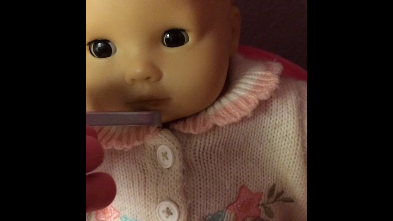 The Bitty Babies Eat Lunch - YouTube
