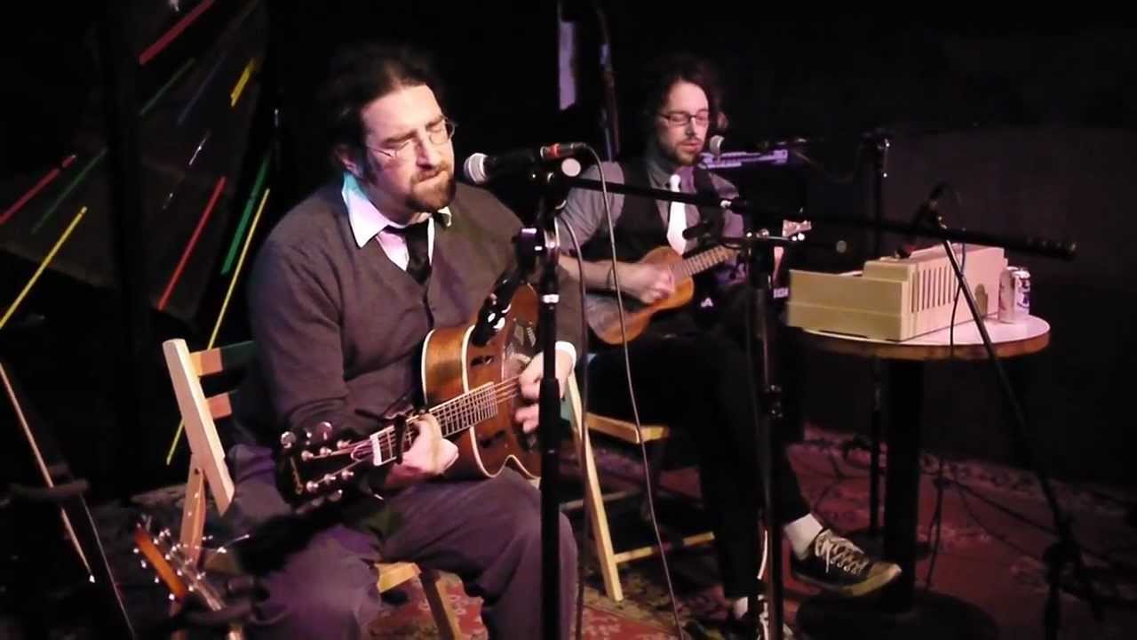 The Hoxton Mob- Ball And Chain (TMBG) Live at El Rio 8/30/11 - YouTube