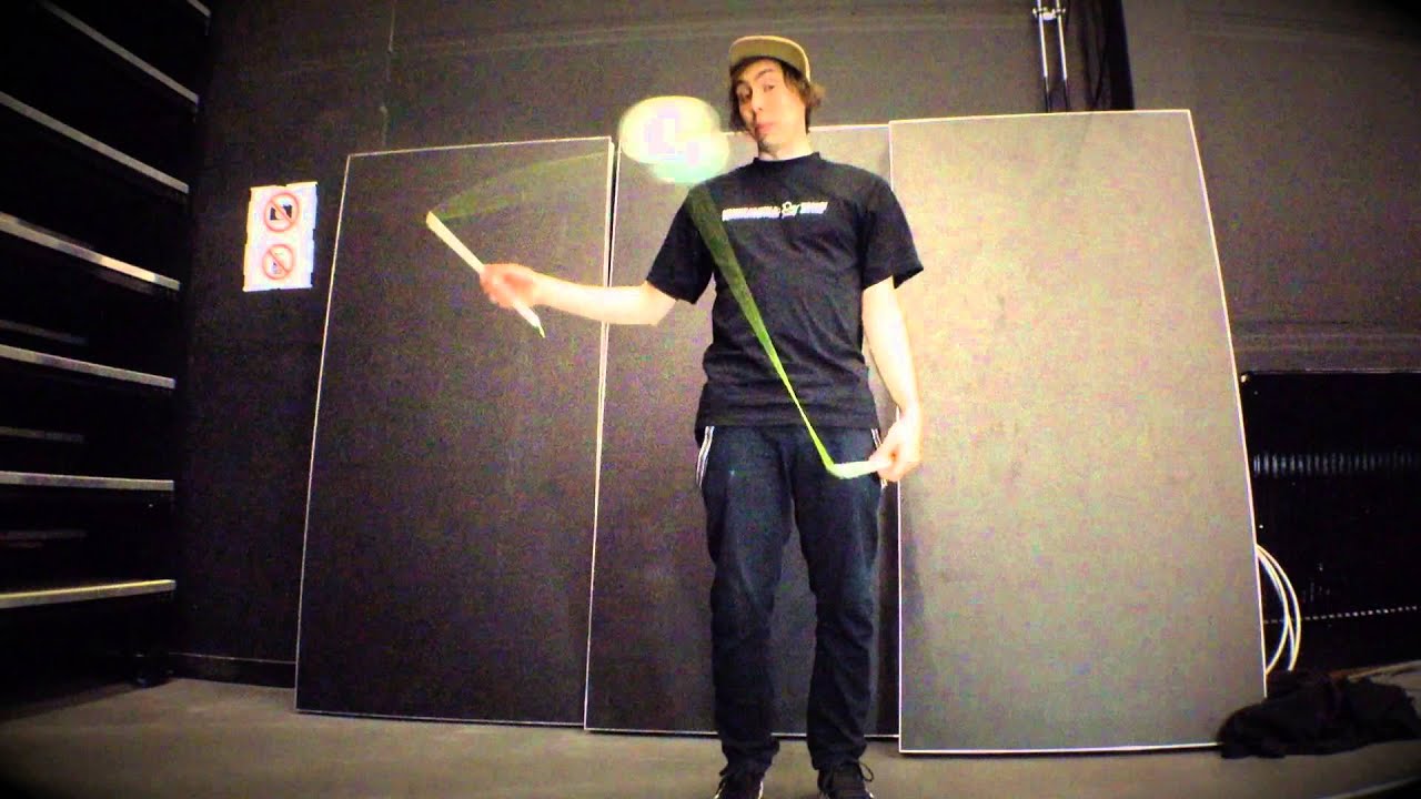 Diabolo Tutoriaali: 8 - YouTube