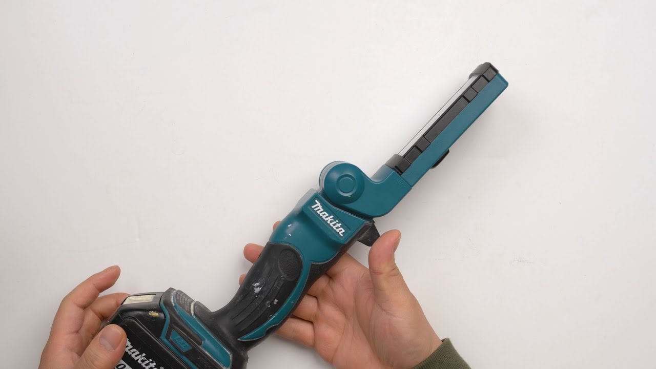 Makita Cordless Flashlight DML801 Review: My daily working light - YouTube