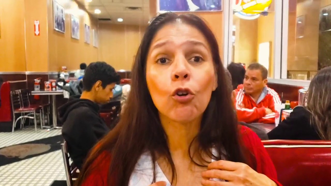 Fatima Poggi Reina de la Cancion - YouTube