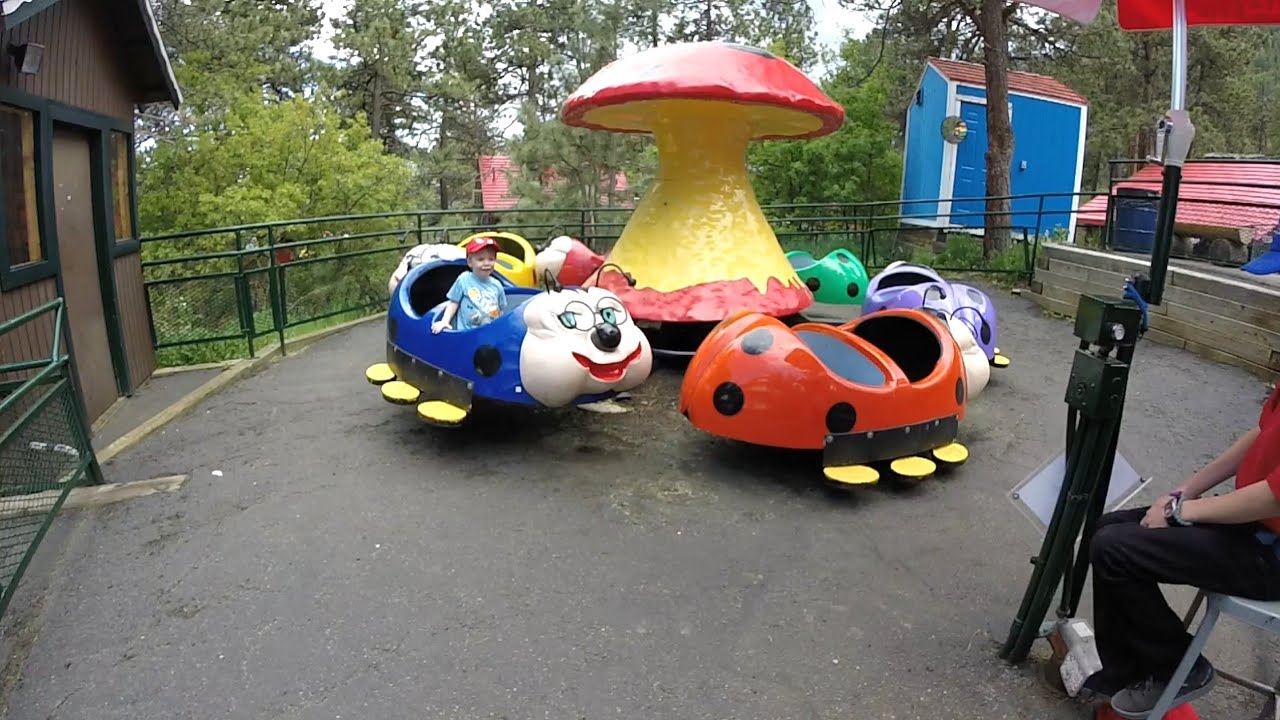 Granny Bug Spinning Ride Santa's Workshop North Pole, Colorado Full ...