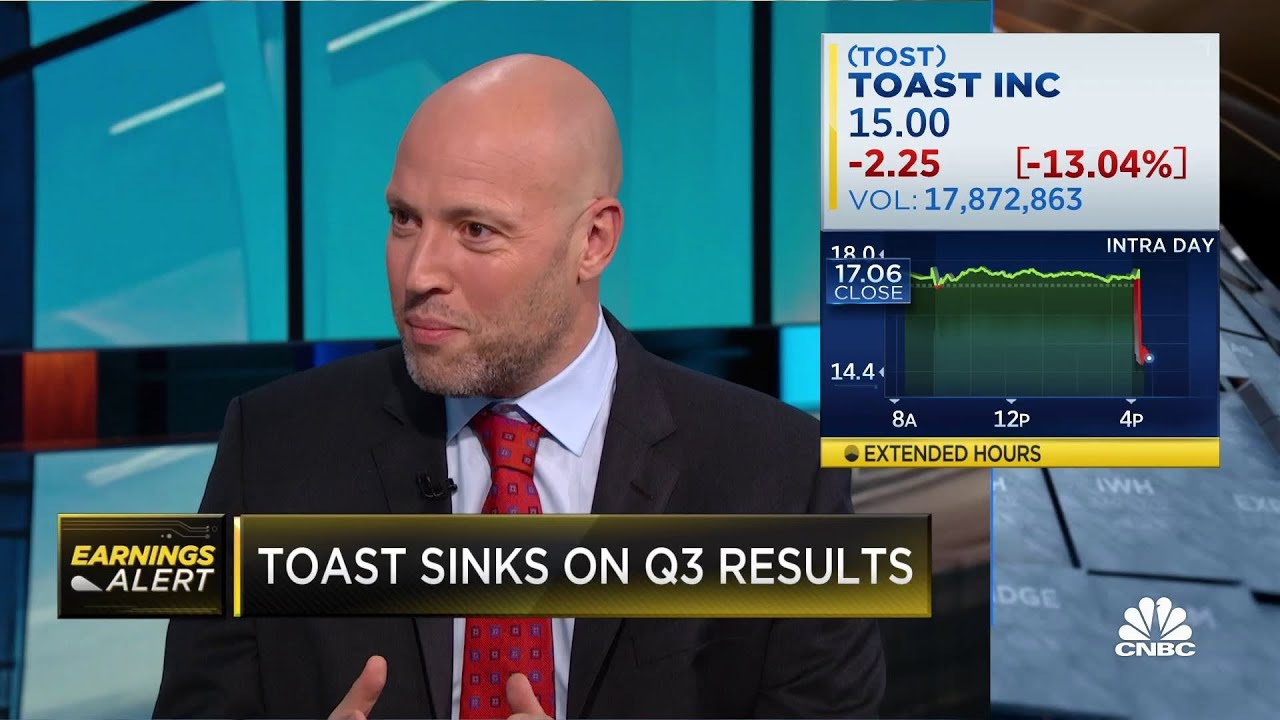 You own Robinhood 'for the future', says Mizuho's Dan Dolev - YouTube