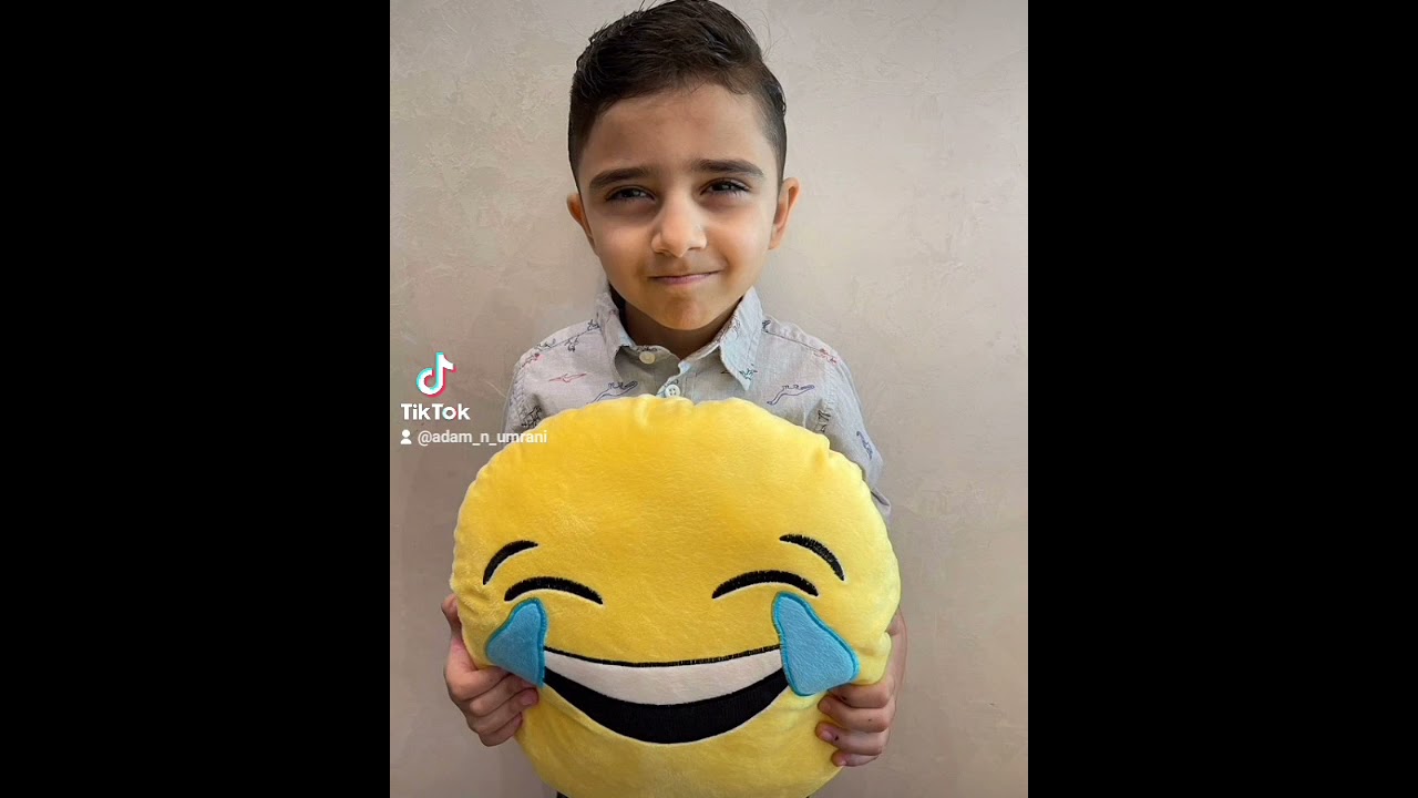 Emoji Face Challenge - YouTube