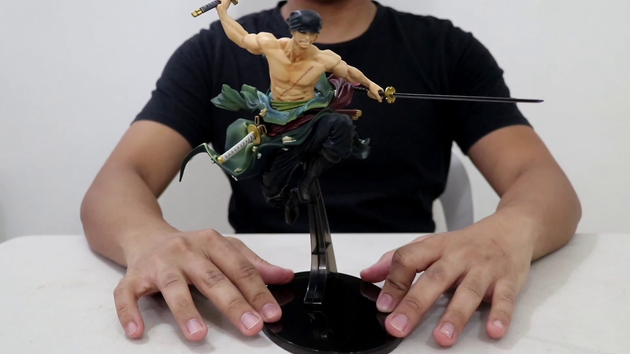 ONE PIECE - #9 Unboxing BWFC Champion Roronoa Zoro - YouTube
