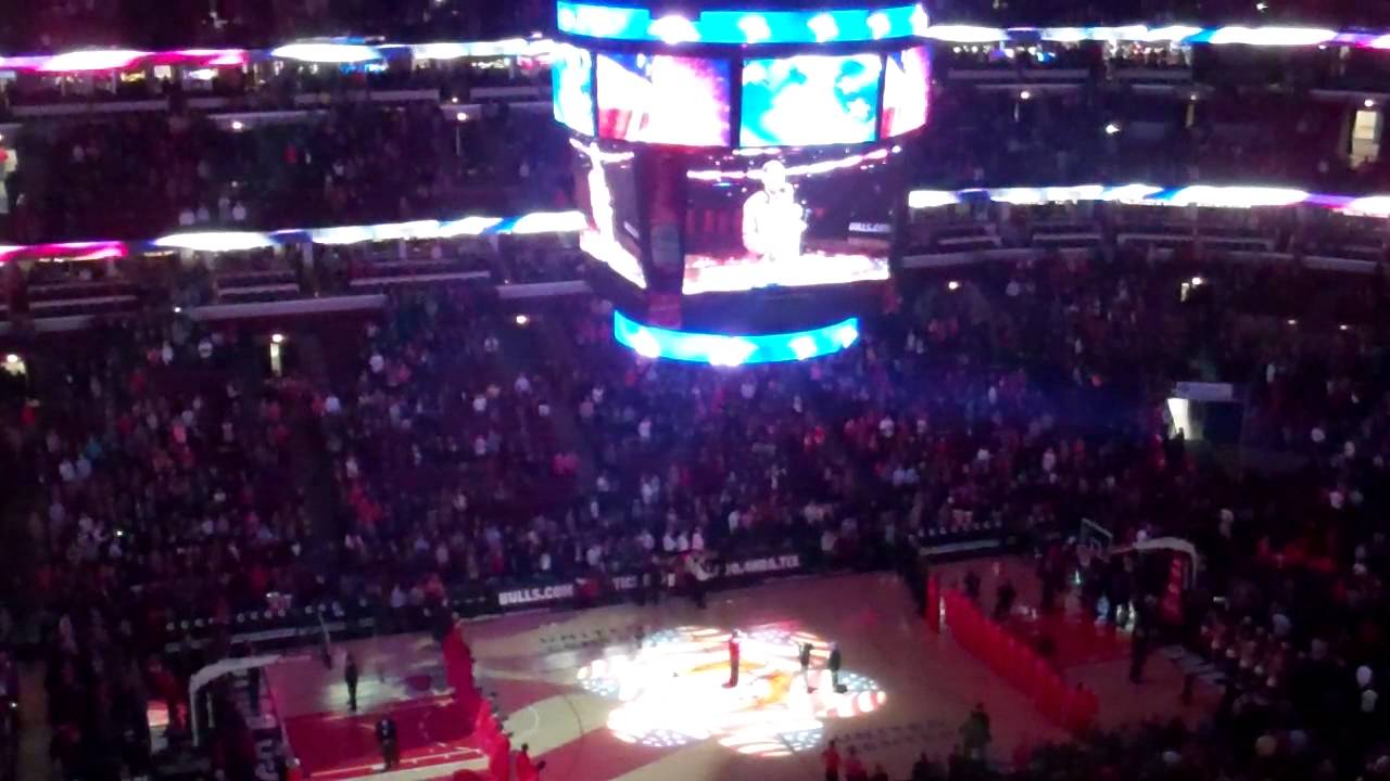 Ray Silkman performs national anthem at Chicago Bulls game 3.21.13 ...