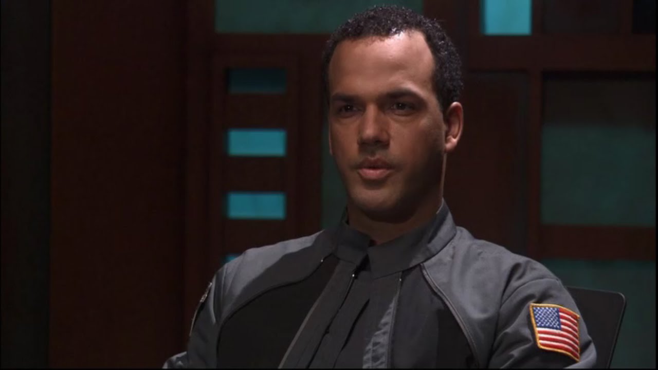 Sergeant Bates (Stargate Atlantis SGA) - YouTube