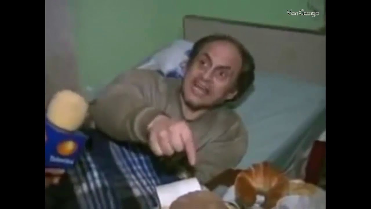 Comete un Pan - Con Doblaje Latino - YouTube