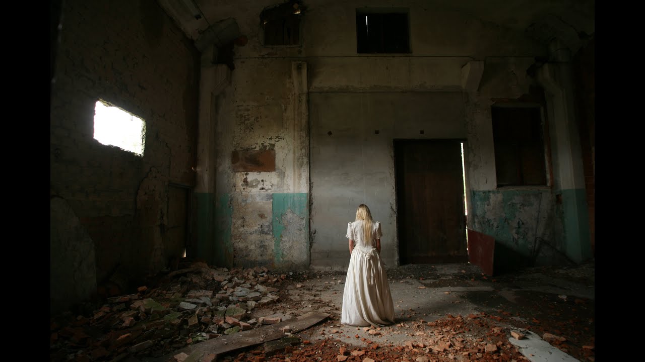 4K Spooky Study Session: Haunted House Pomodoro Timer (50 minutes focus ...