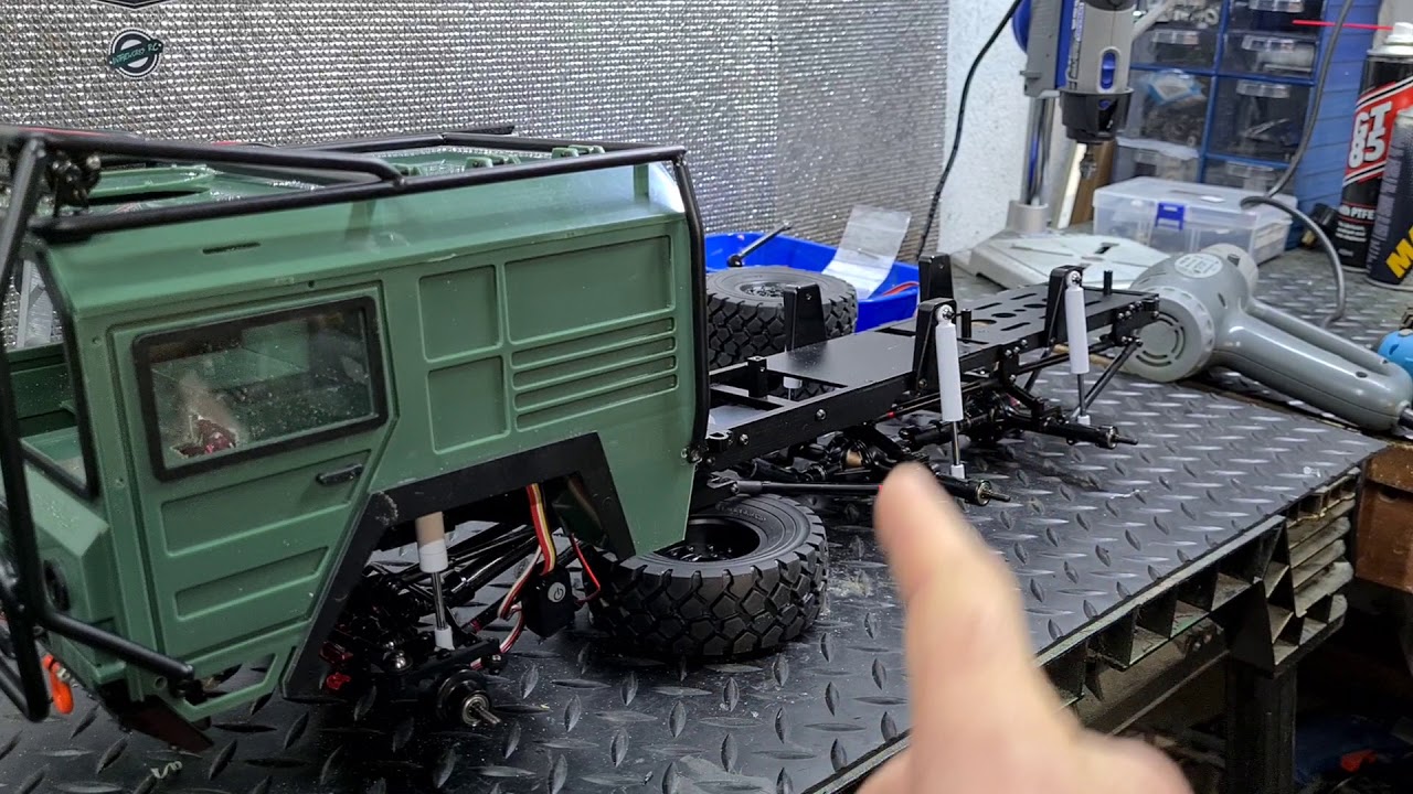 RC4WD BEAST custom build - YouTube