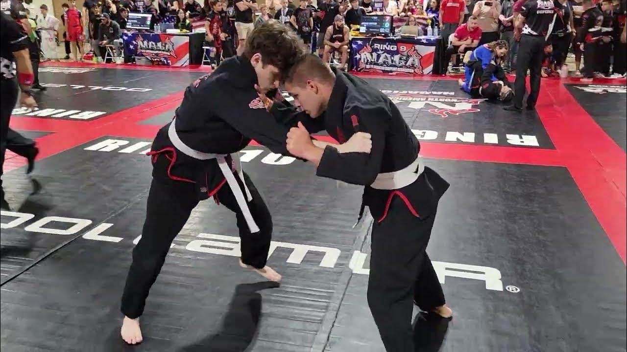 Nasty Guillotine Win In White Belt Match At BJJ Competition In Orlando - YouTube