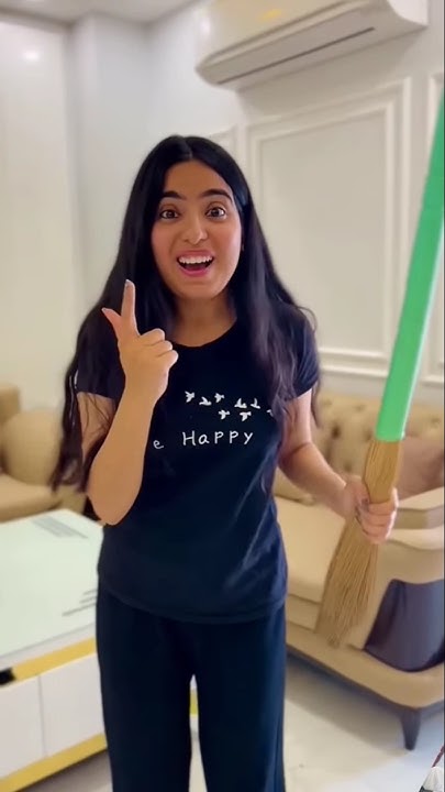 AAJ robot 🤖 na bacha lia#priyalkukreja #shorts #ytshorts - YouTube