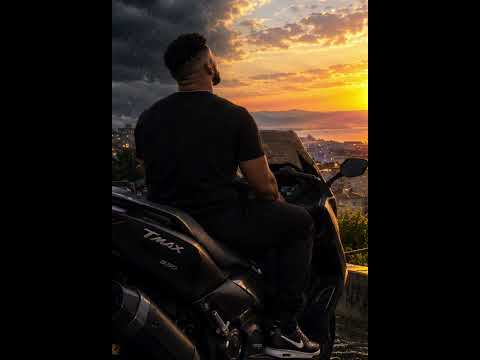 DAKA - Full Black 