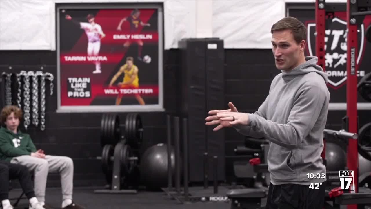 Kirk Cousins, ETS Performance open Grand Rapids youth sports training facility - YouTube