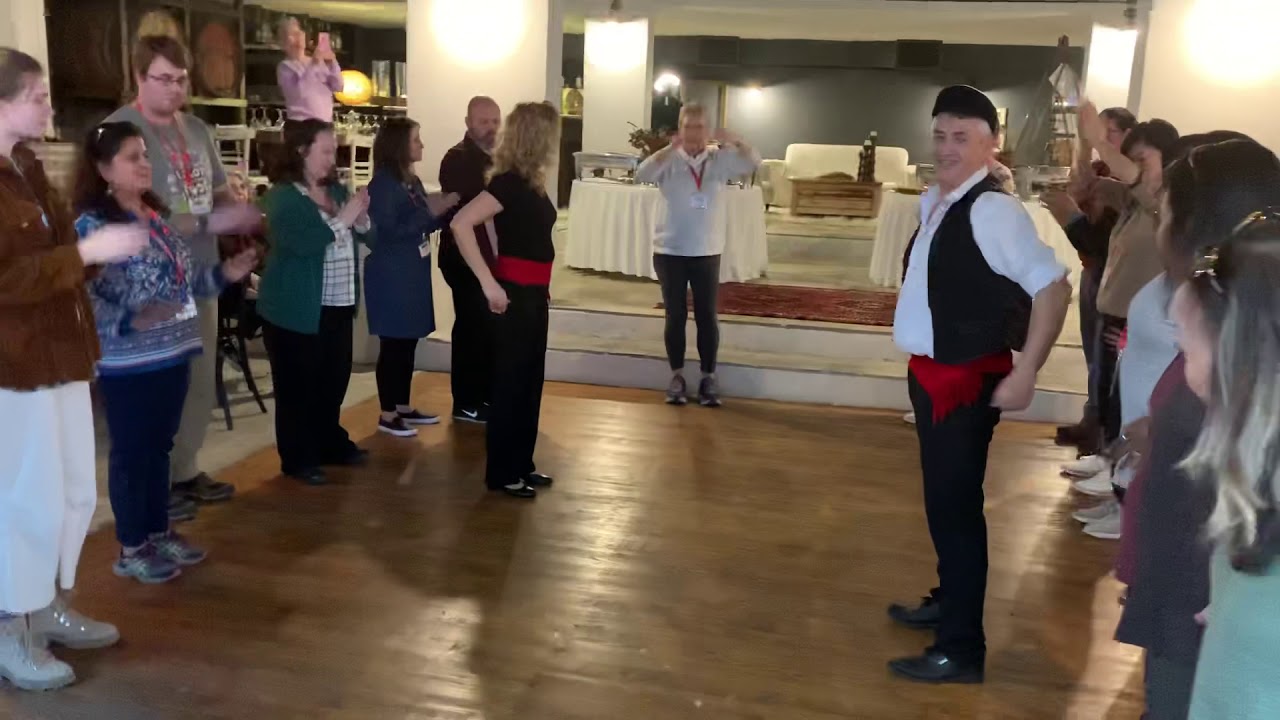 Greek dance lessons 1 - YouTube