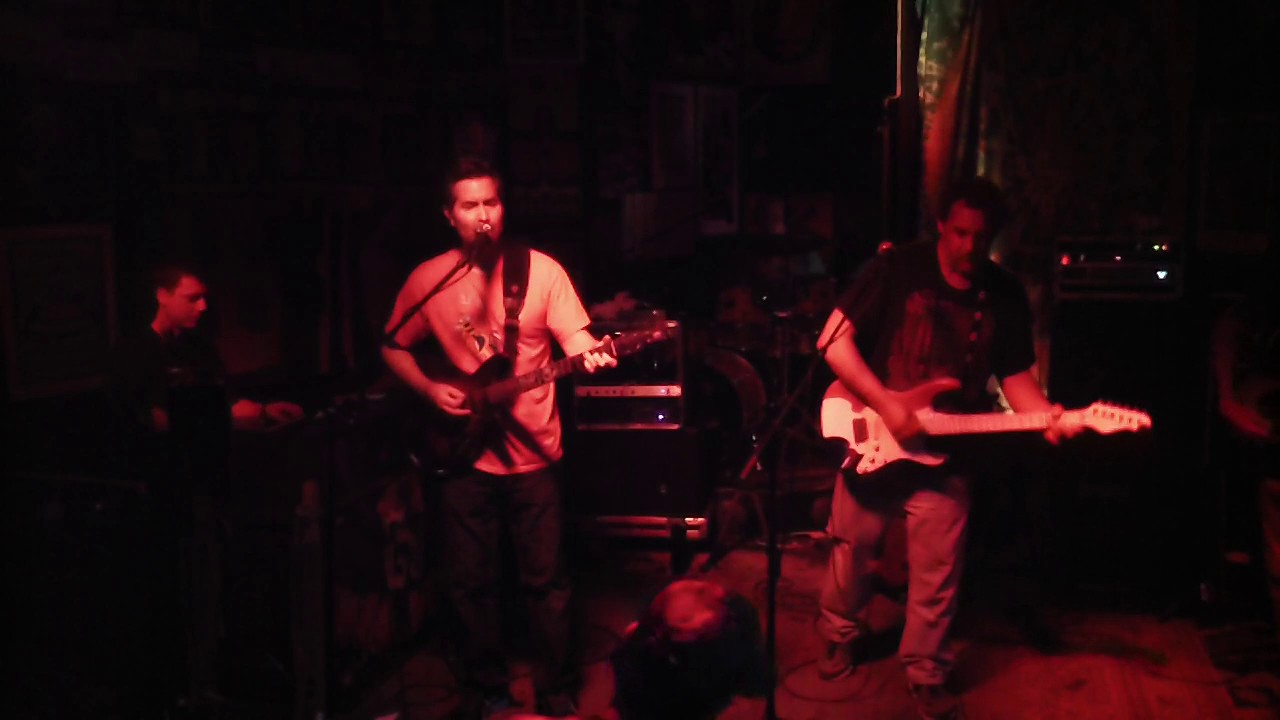 Shakedown Street at the Psychedelic Ripple 3/24/17 Bertha - YouTube