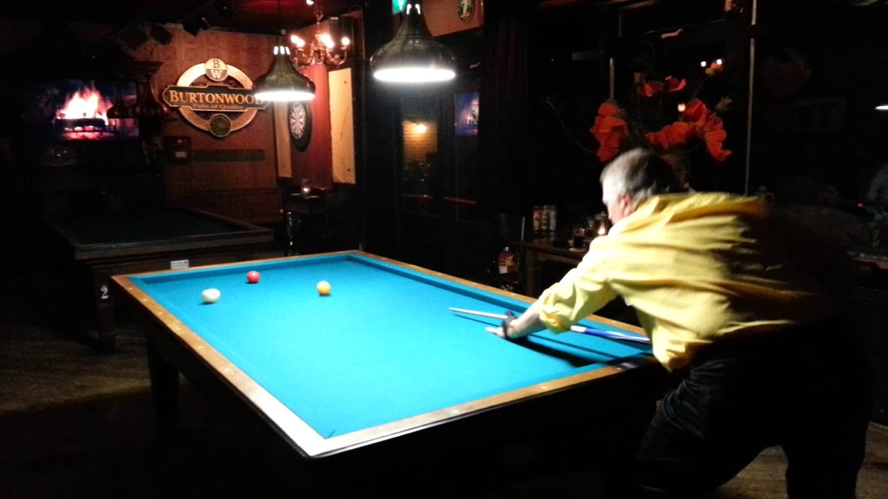 best biljard shot ever! - YouTube