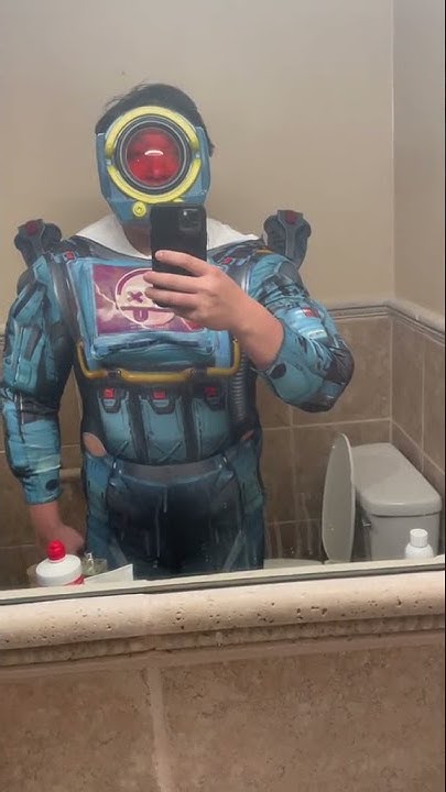 APEX CURSED HALLOWEEN COSTUME! #shorts - YouTube