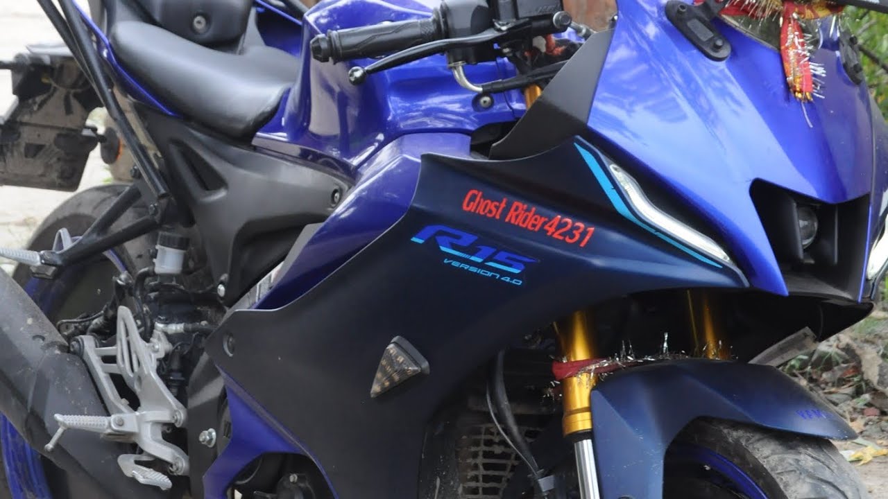 Yamaha R15 V4 Night view Light Modified - YouTube