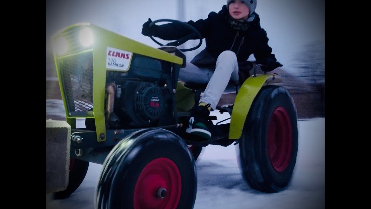 CLAAS kamilon - snow drift I driften mit dem Traktor? - YouTube