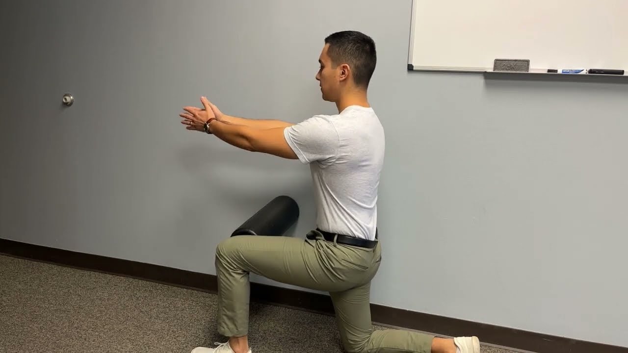 Half Kneeling Thoracic Rotation - YouTube