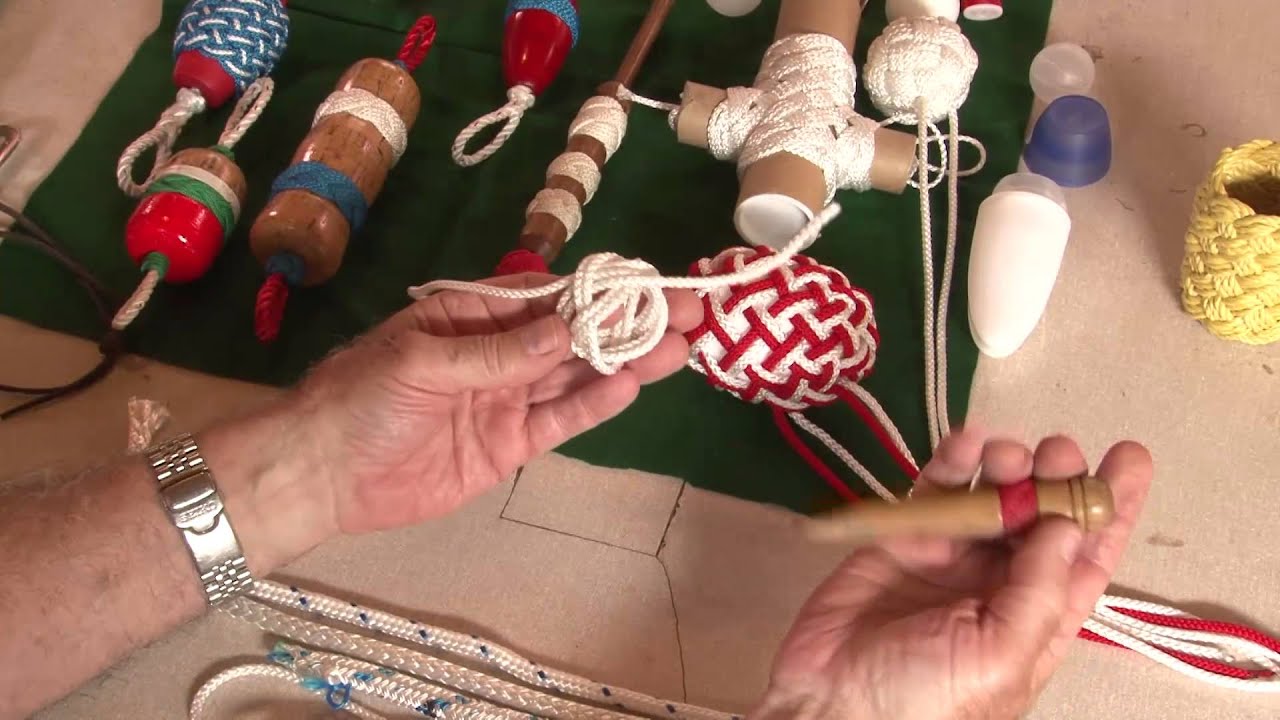 How to tie a Turk's Head Knot - Revisited - YouTube