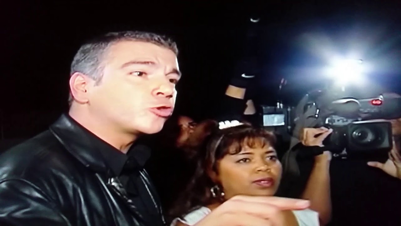 Secretos Los Angeles confrontacion con J.C. Uribe - YouTube