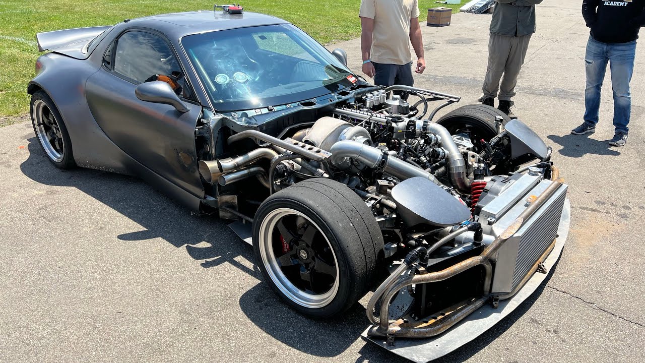 Rob Dahm’s 4 Rotor RX7 is insane! @ GridLife Midwest 2022 - YouTube