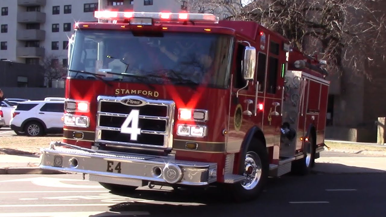 Stamford Fire Department Engine 4 Responding - YouTube