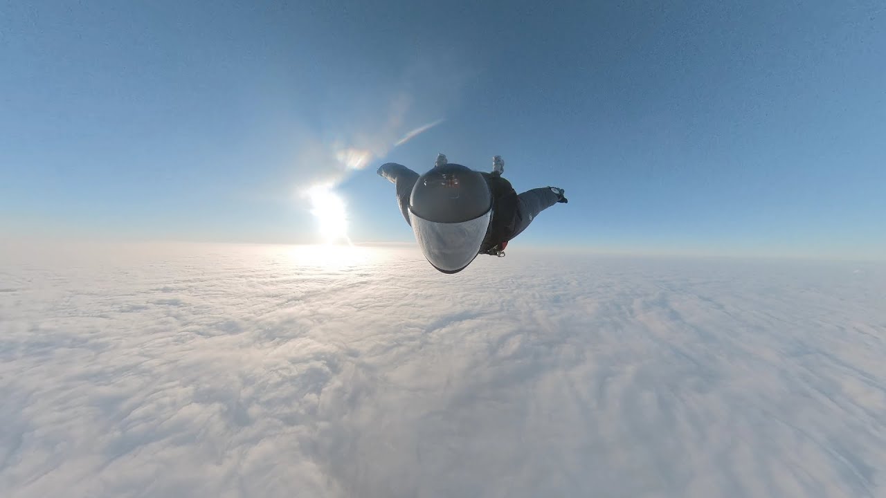1500 m baloon jump. - YouTube
