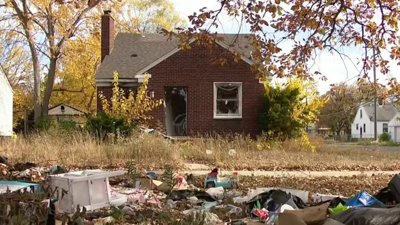 Illegal dumping causing eyesore for Detroit neighbors - YouTube