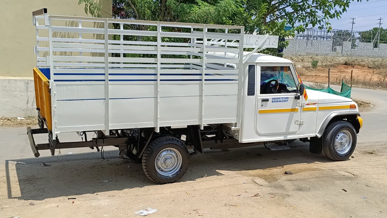 MAHINDRA BOLERO BODY LINE FULL PAINTING #PALAMANER NEW ESTATE - YouTube