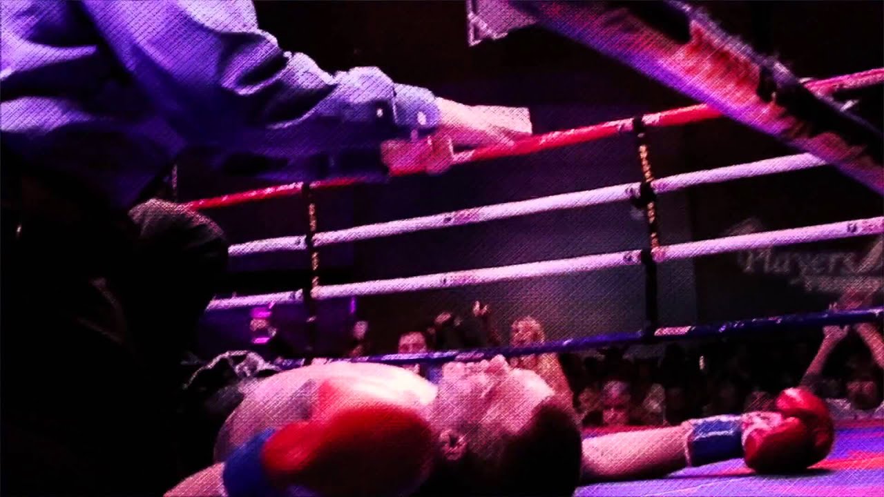 Ice vs Fire boxing. Ventura college. March 15, 2014 - YouTube