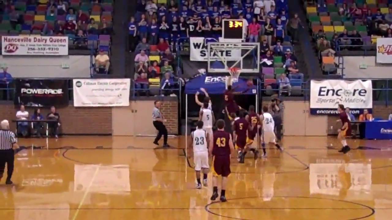 Chandler Mack epic dunk - YouTube