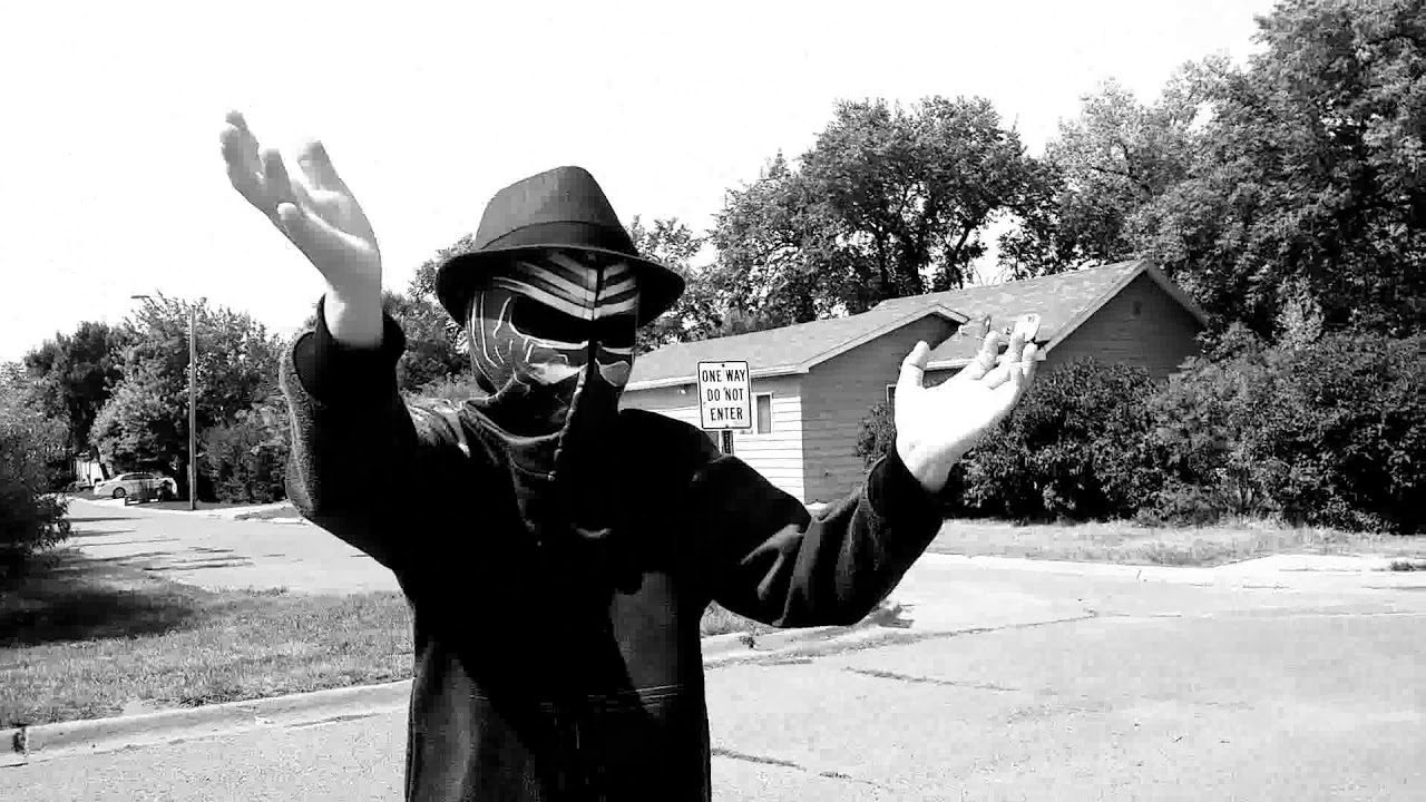 Dude look at Dat grass! - YouTube