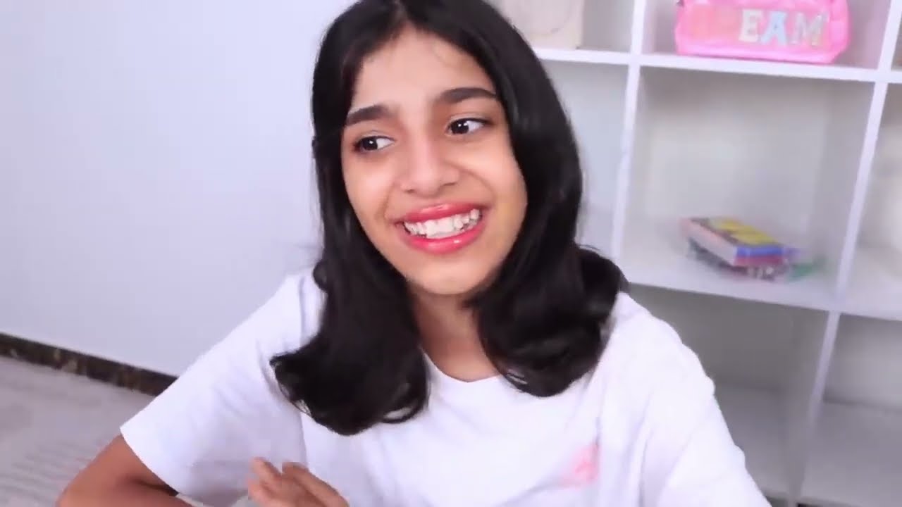 poor girl in a big school || shafa new episode - YouTube