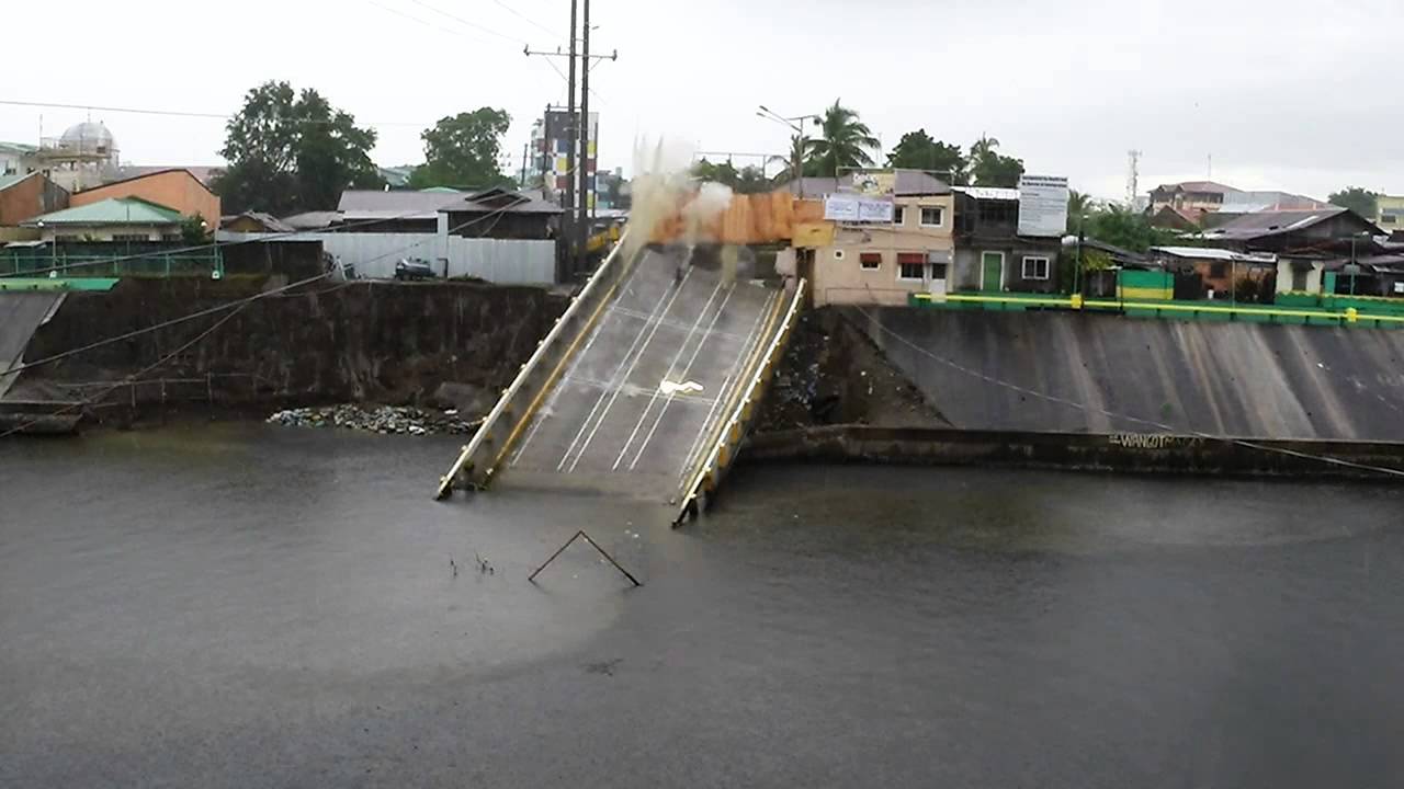 calumpang bridge explosive demolition video - YouTube