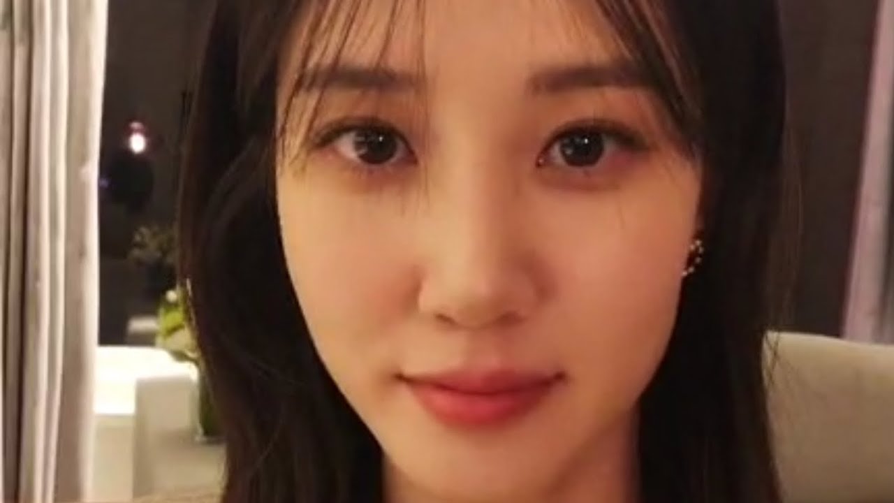 박은빈 (Eunbin) 인스타 라이브 (2023,0214) - YouTube