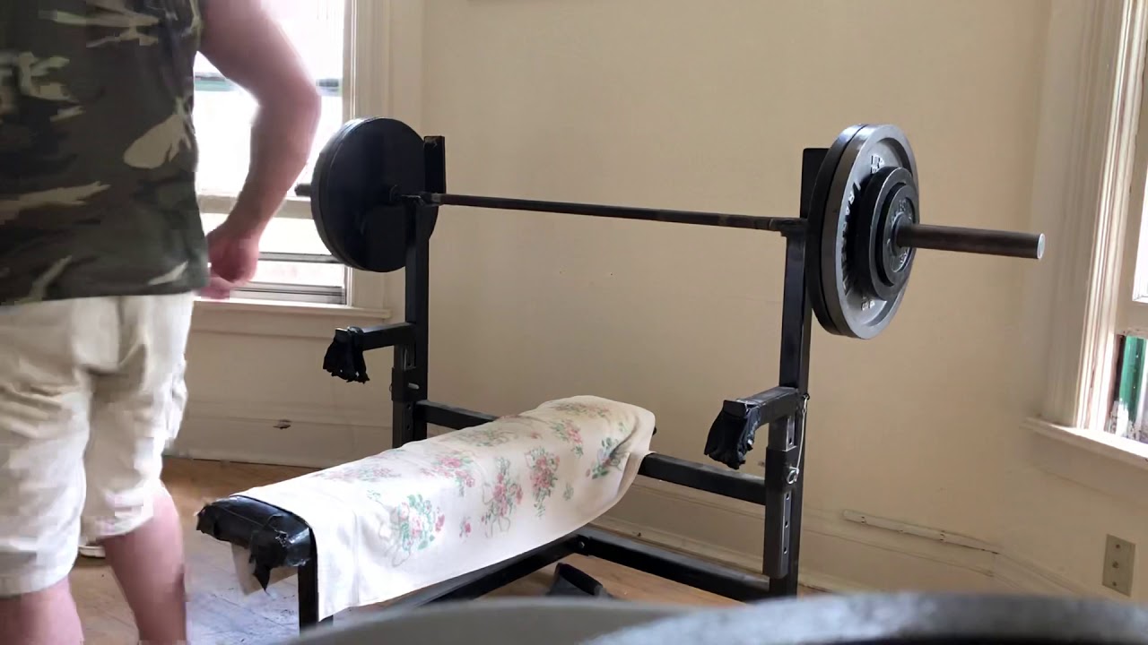 Bench Press 285 Pounds - YouTube