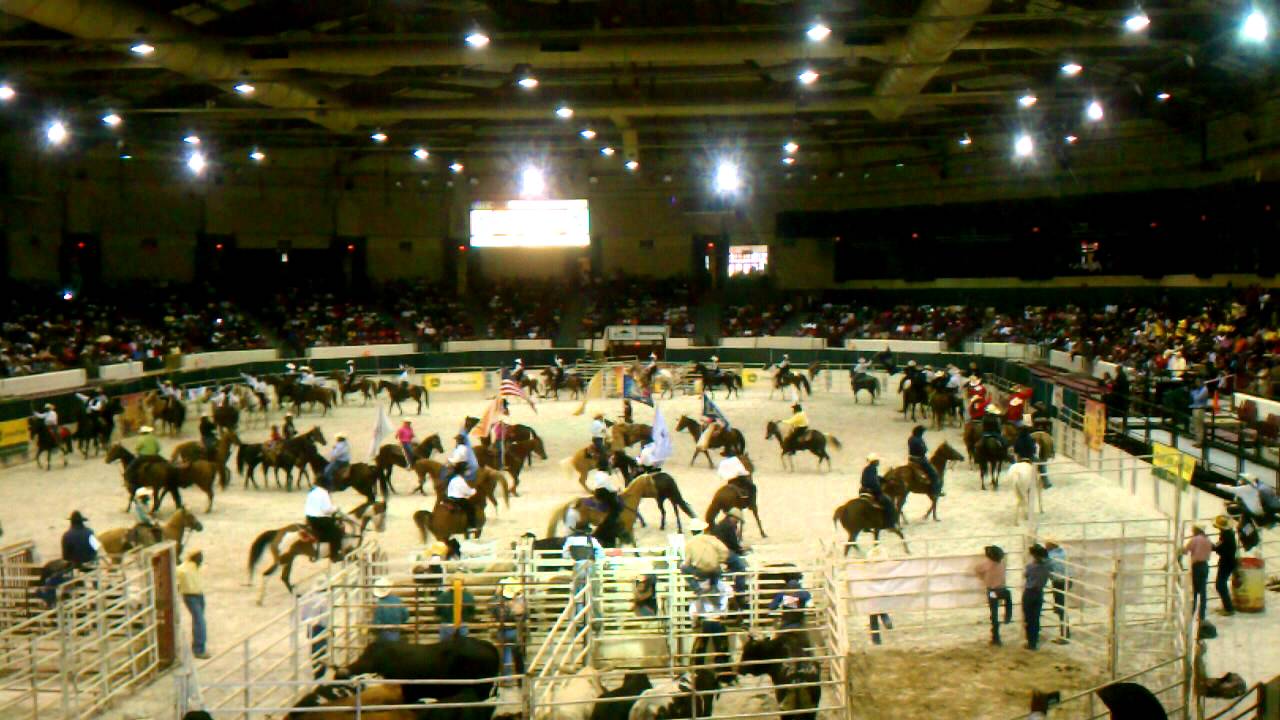 Bill Pickett Rodeo grand entry 2012 - YouTube