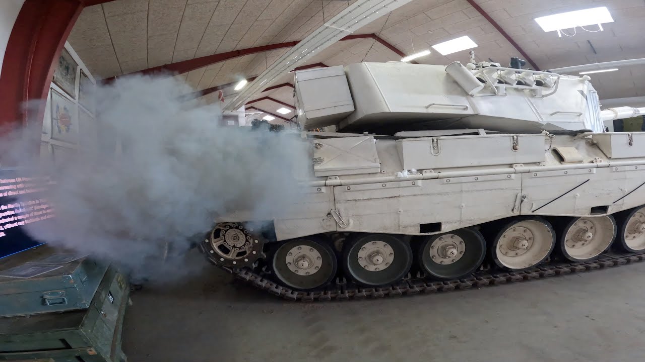 Leopard 1 start up - YouTube