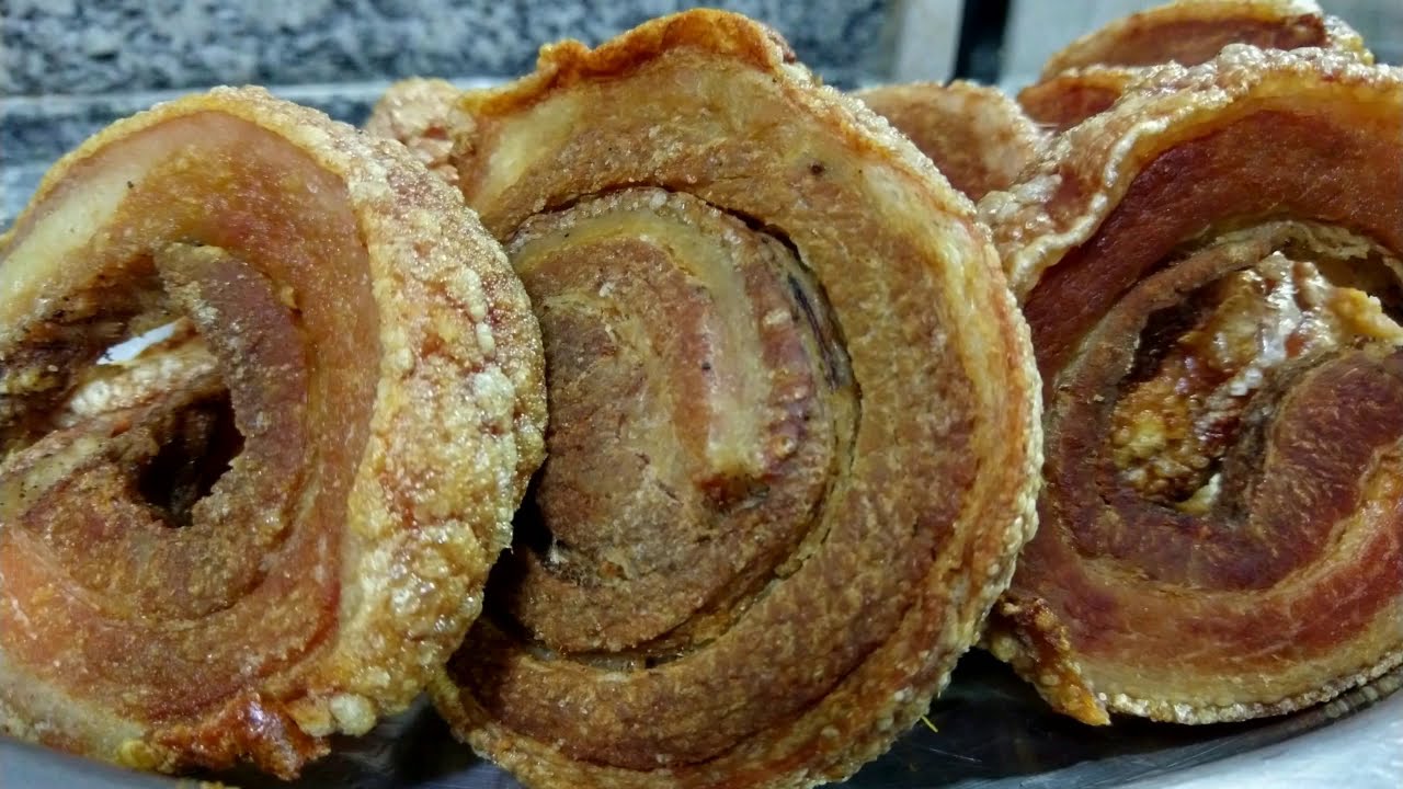 TORRESMO DE ROLO DO WATSAPP OU ROCAMBOLO DE TORRESMO - YouTube